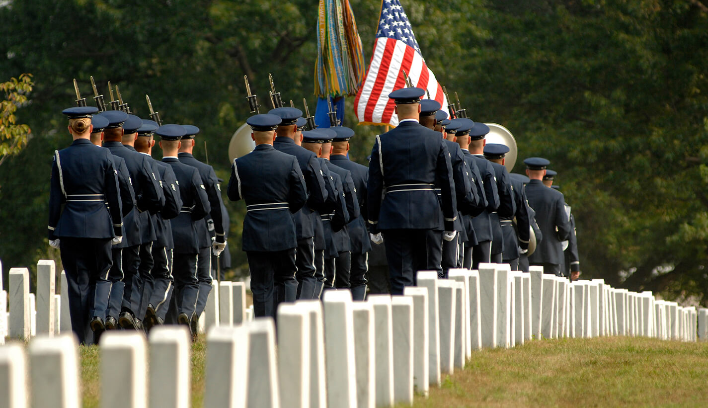 Guide: How To Plan A Military Funeral Service For Veterans